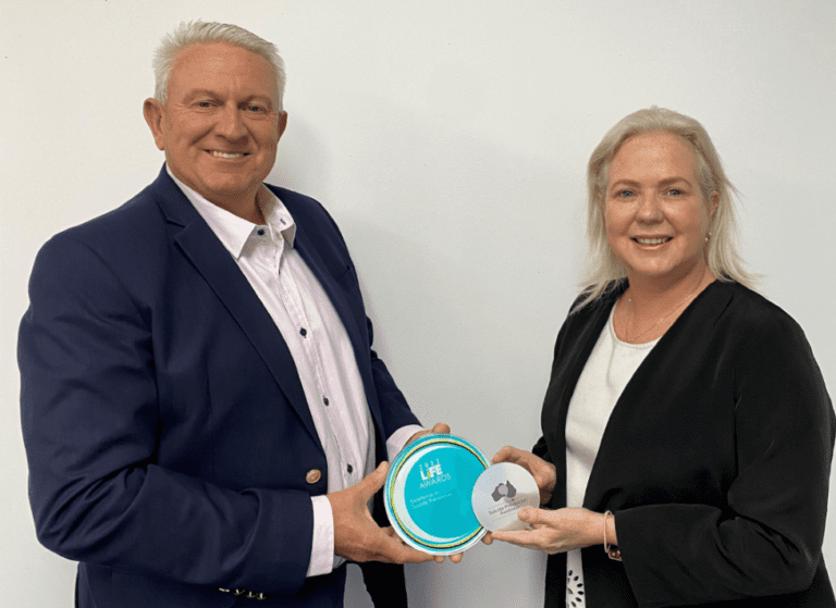 Lifeline Macarthur-Western Sydney receives award for saving lives