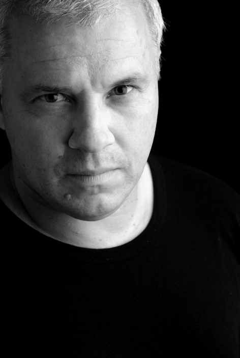 Police corruption trilogy author coming to town